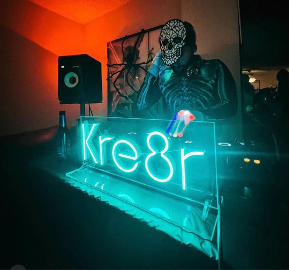Neon Dj Booth