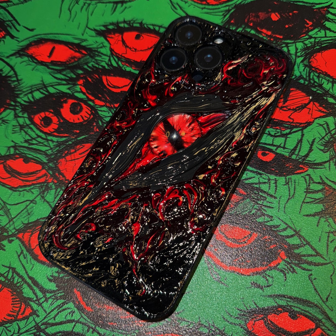 Horror Bloody Human Eye Phone Case, Horroreyeart Glowing Eye Phone Case ...