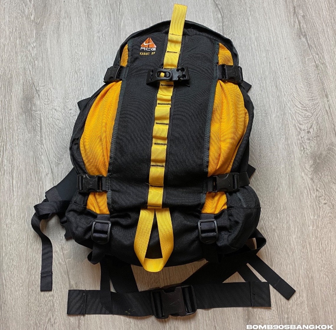 Vintage NIKE ACG Karst 25 Backpack, Yellow & Black Tech Bag - Etsy