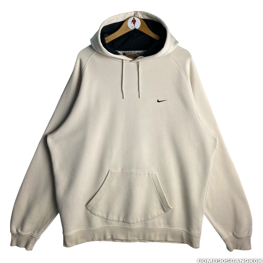 Vintage 00s NIKE Essential Logo Embroidered Solo Swoosh Cream , Black ...