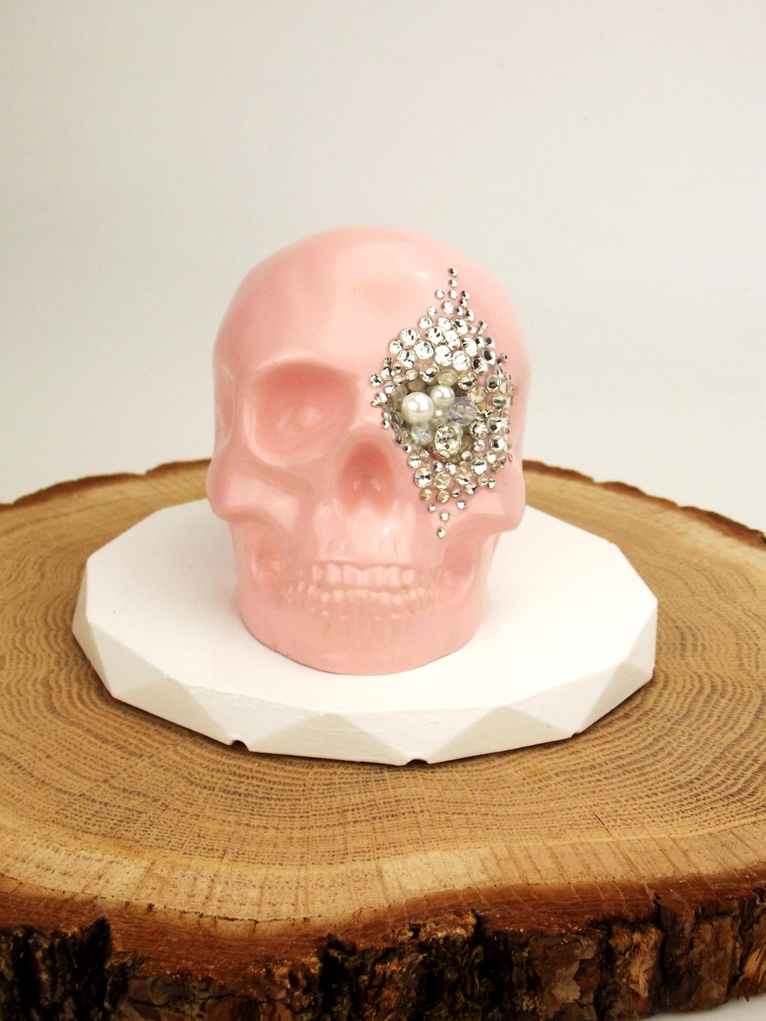 Pastel Pink Skull Decor Unique Gothic Sculpture Elegant Skull ...