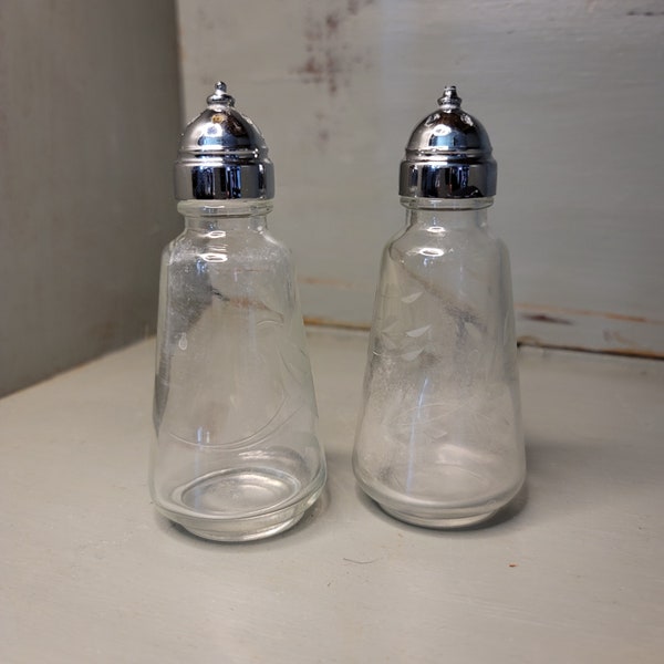 Vintage Anchor Hocking Salt and Pepper Shakers - Etsy