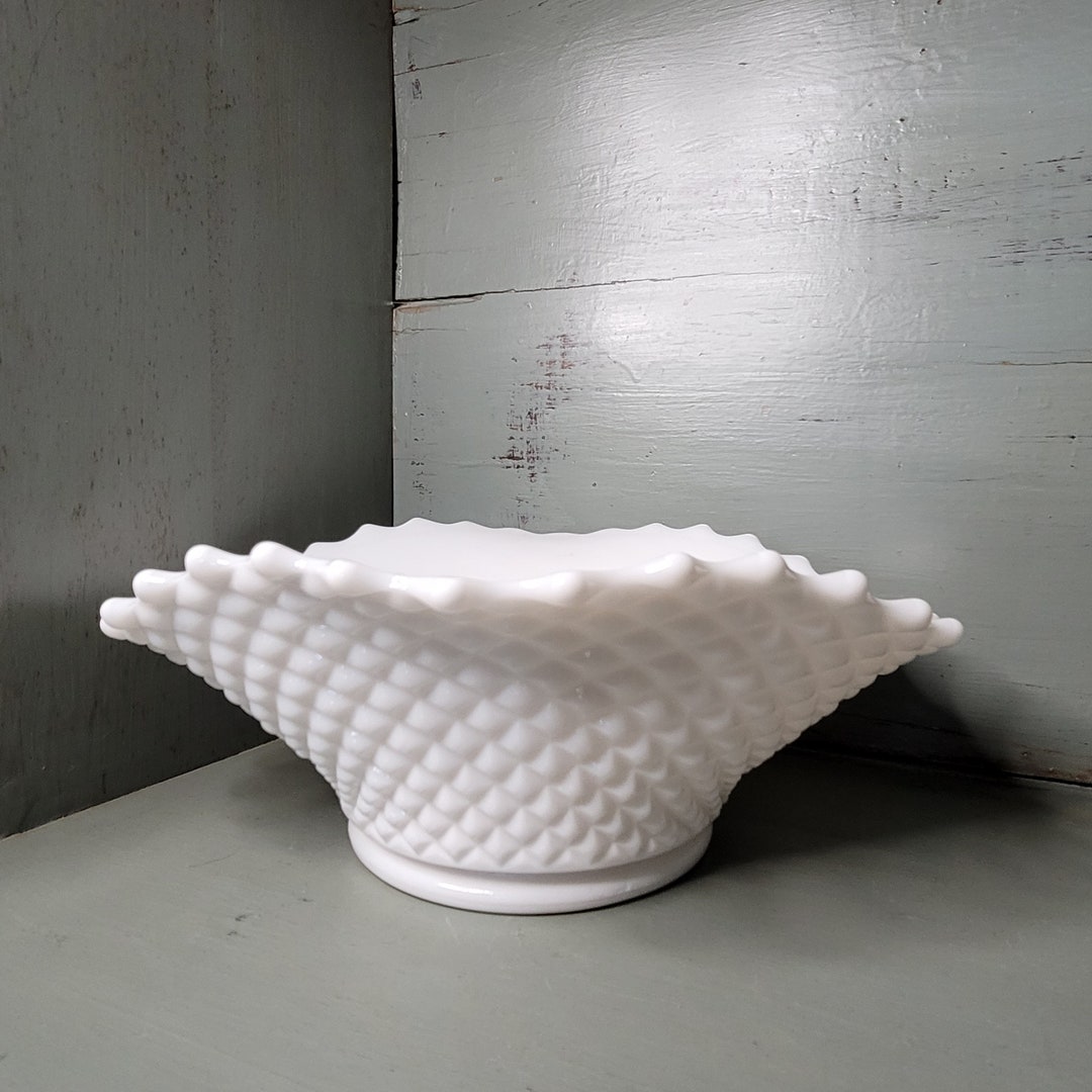 Westmoreland Diamond Point Milk Glass Fruit Bowl - Etsy