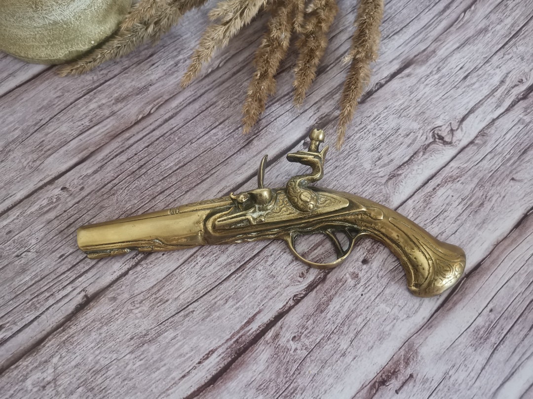 Vintage Pistol Wall Decor, Wall Hanging Pistol, Brass, Heavy Decor ...