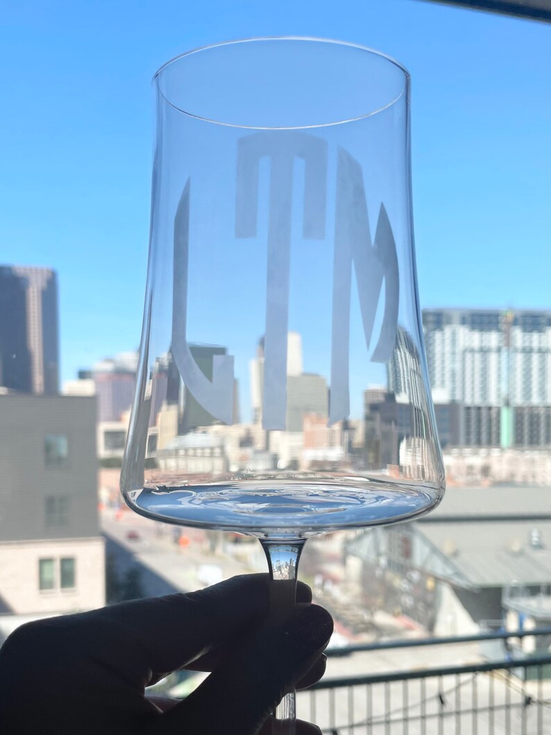 Custom Drinking Glasses - Etched Glass - Personalized Drinkware ...