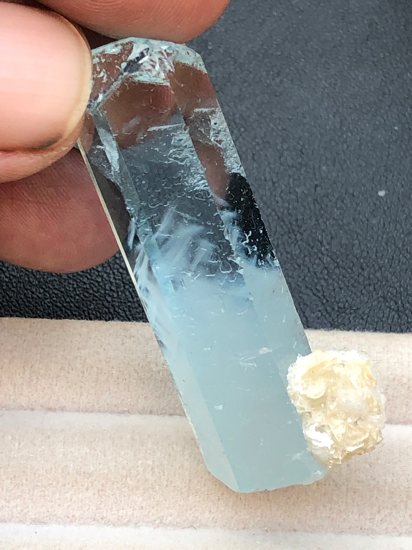 Diamond Termination Aquamarine Crystal From Harmosh Skardu - Etsy