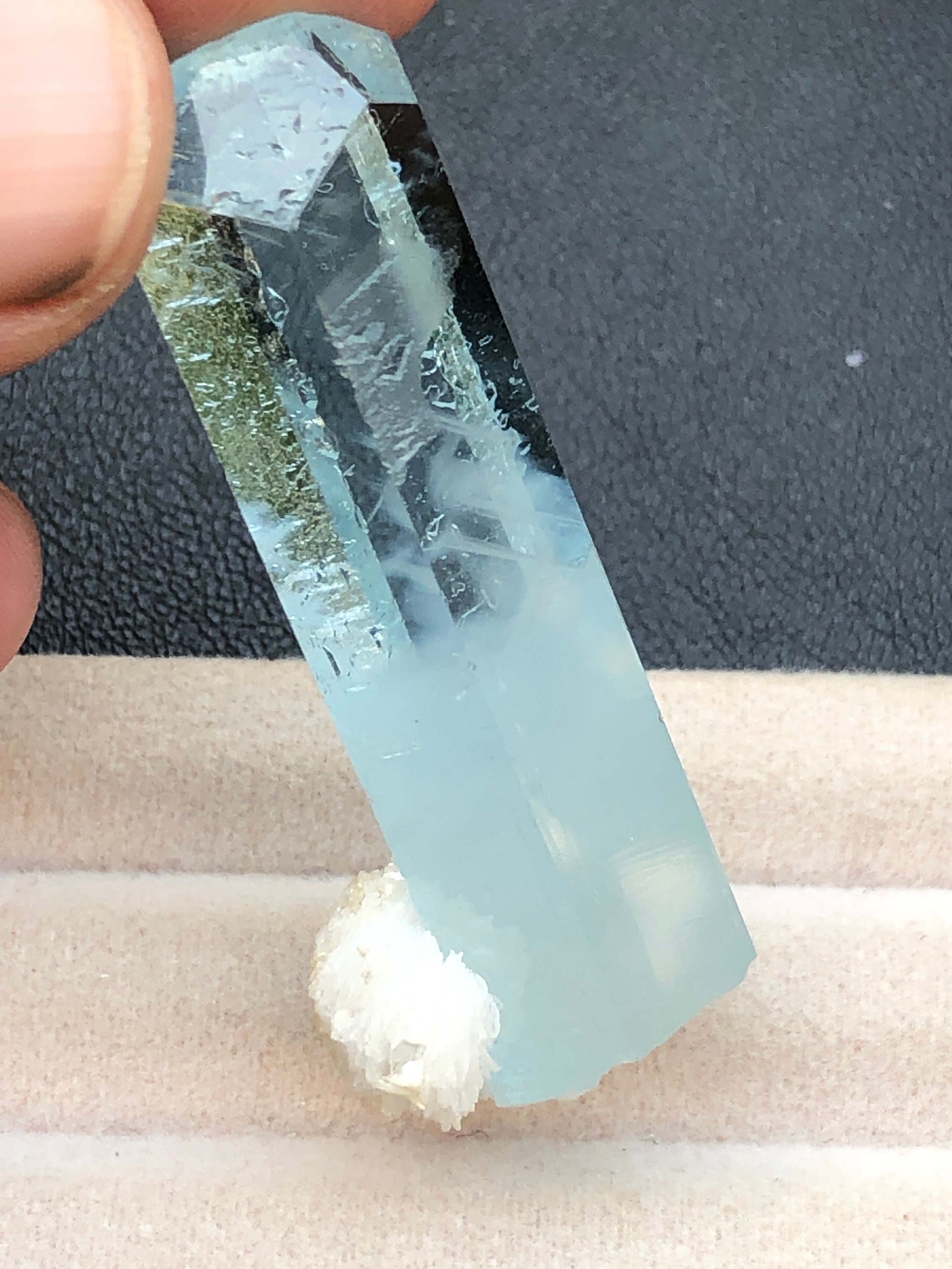 Diamond Termination Aquamarine Crystal From Harmosh Skardu - Etsy