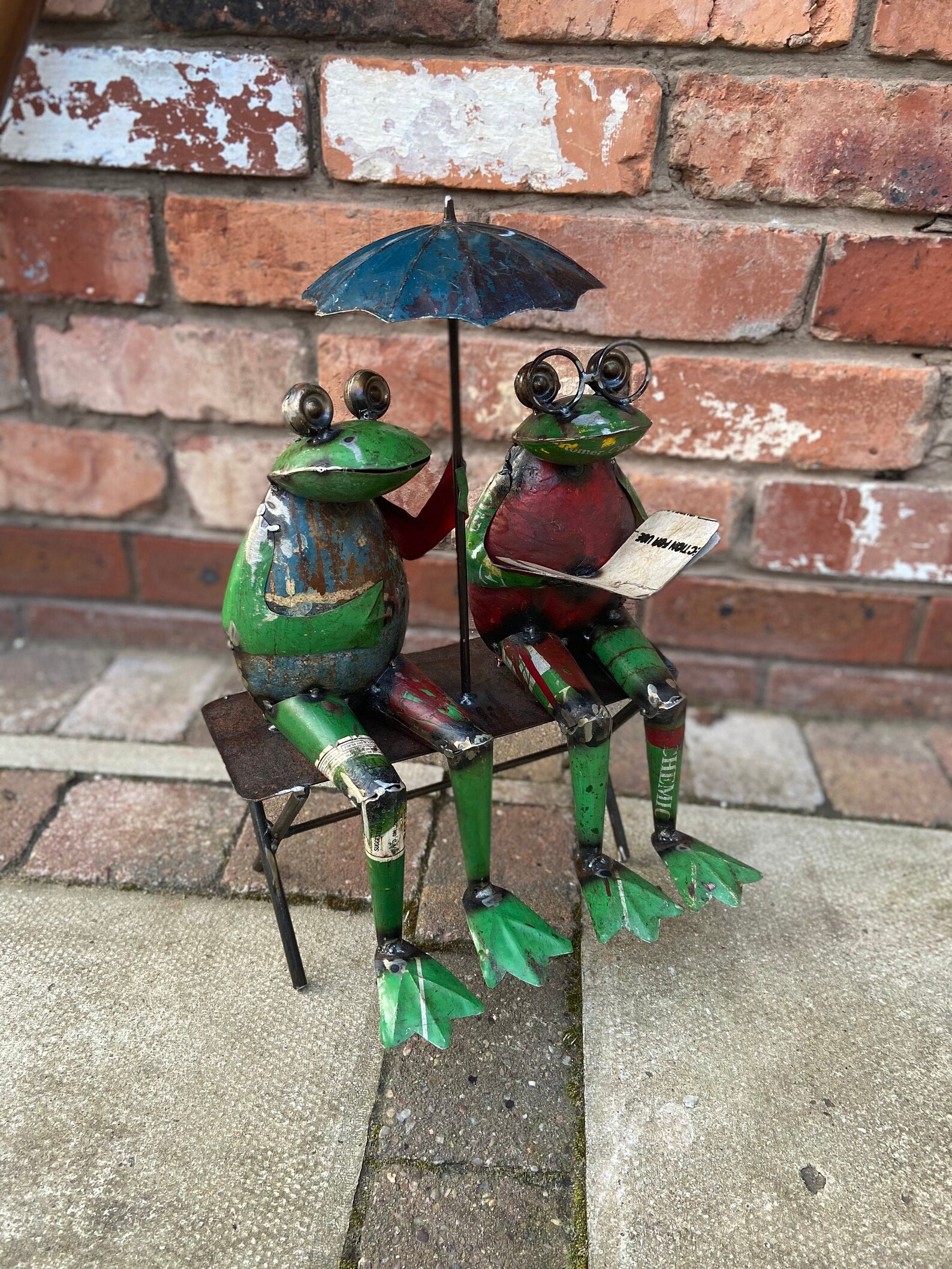 Unique handmade from recycled metal frogs on bench. 42x29cm. A | Etsy