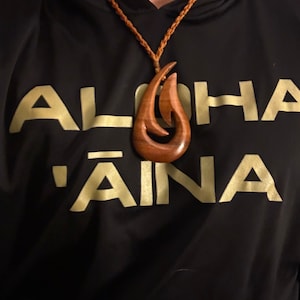 Hawaiian Koa Wood Makau Hook Necklace - Etsy