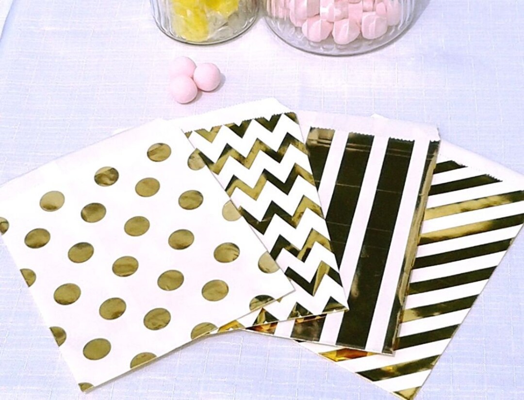 25, 50, 100 X Gold Foil Metallic Paper Sweet Bags Spots Stripes ...
