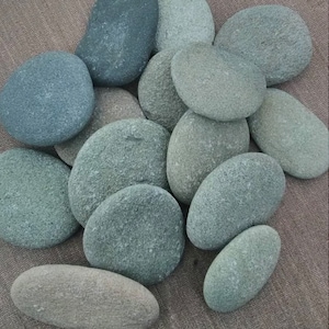 8 Pounds of Small Flat Rocks for Painting, Gardening, and Crafts ...