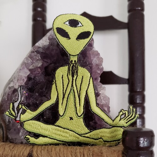 They Live Alien Head Embroidered Patch Movie Monster John - Etsy UK