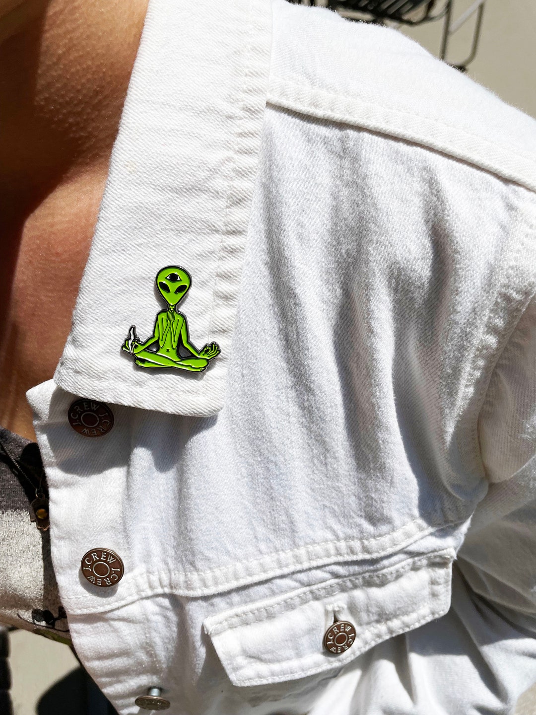 Zen Alien Lapel Pin - Etsy