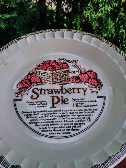Vintage Ceramic Strawberry Pie Plate Fluted With Recipe COUNTRY HARVEST ...