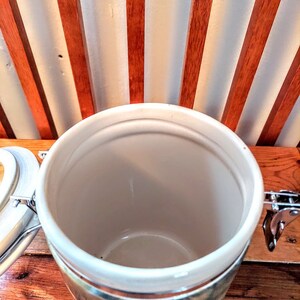 Vintage Ceramic Cardinal Canister Wild Wings - Made in Minnesota ...