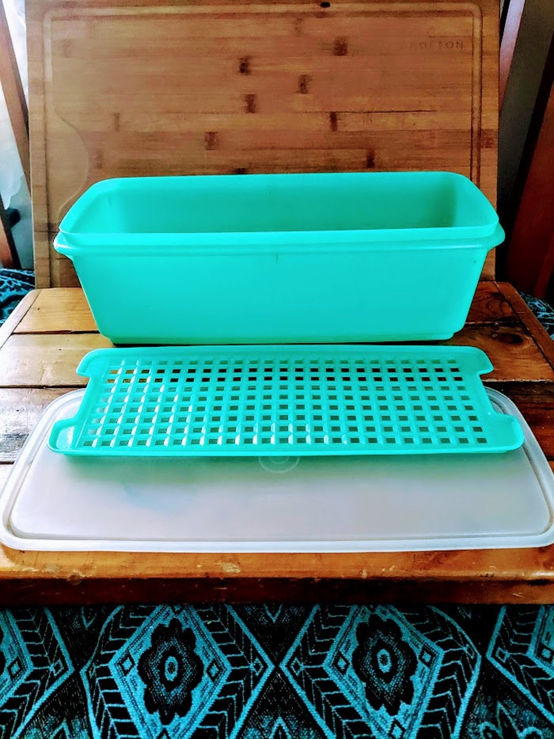 Vintage Jadeite Green Tupperware Celery Keeper Three Pieces Inside ...