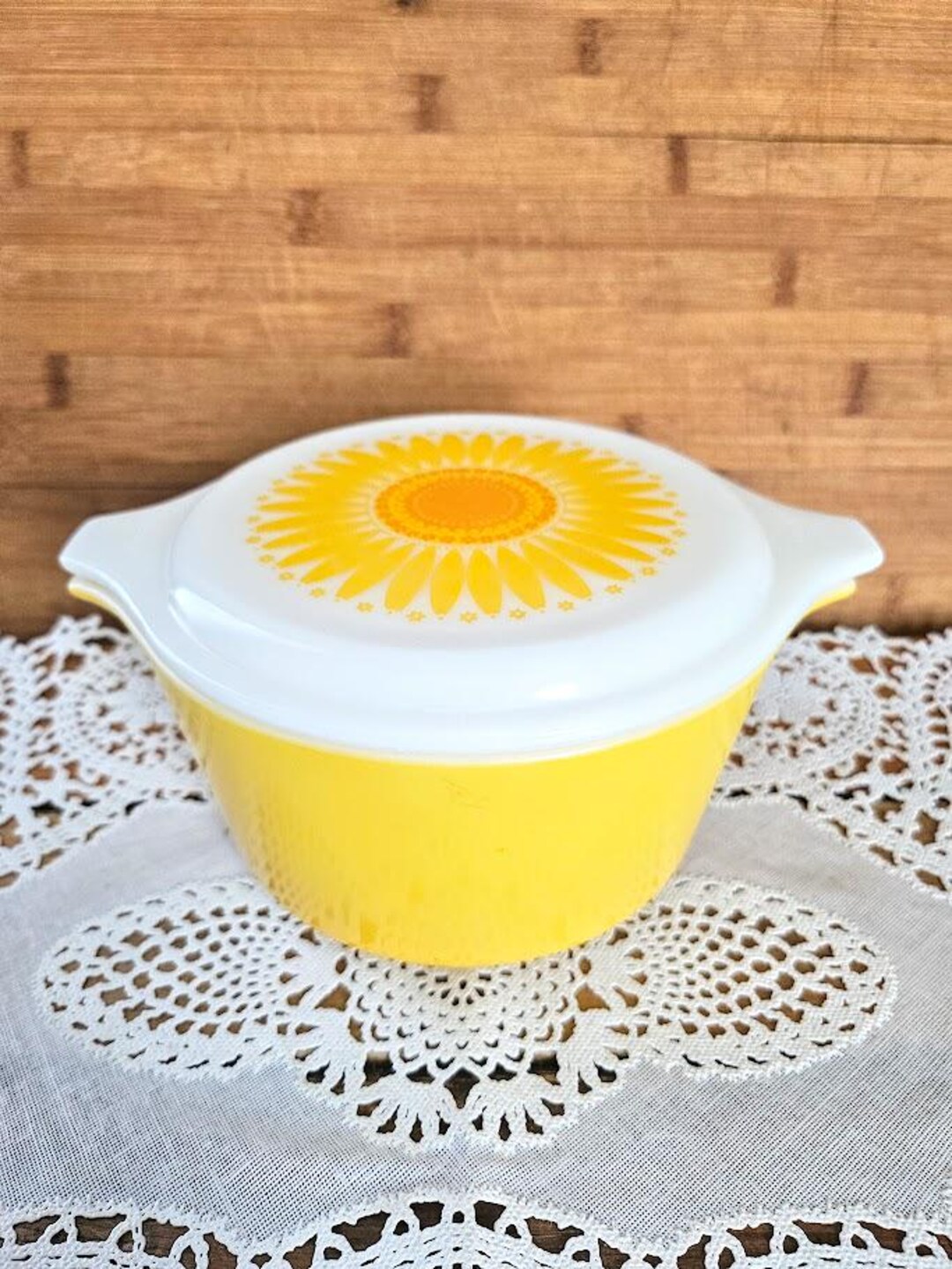 Vintage PYREX Cinderella "daisy" Yellow Casserole Dishl With Opal Daisy ...