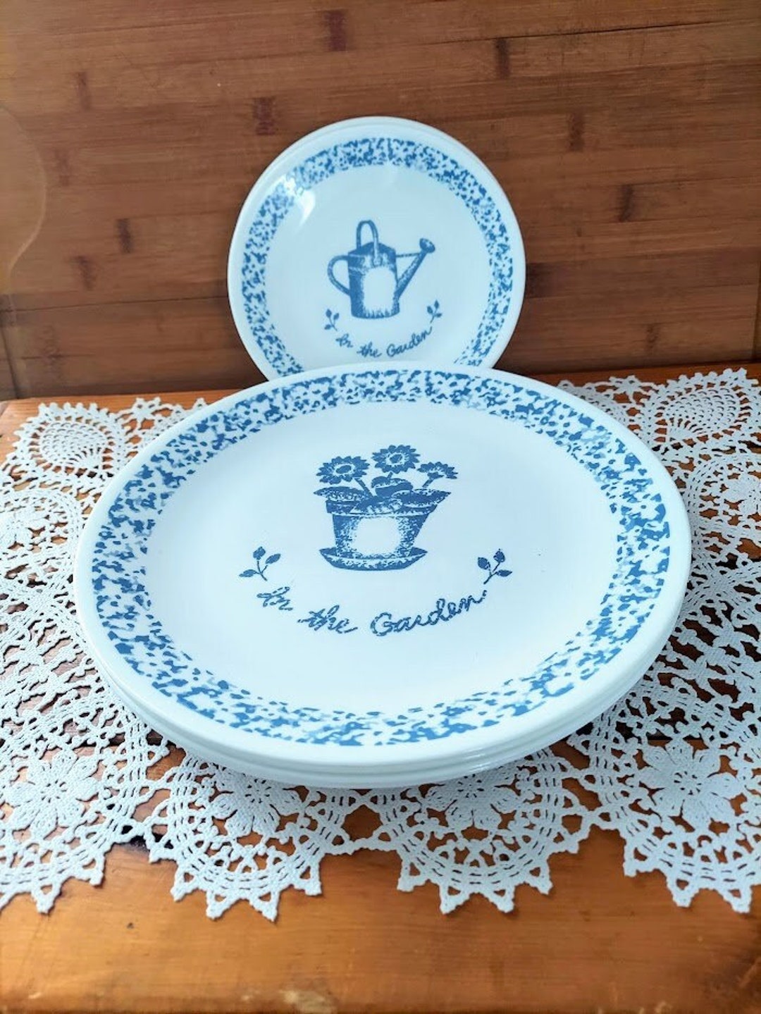 Vintage Eight CORELLE in the Garden Pattern - Etsy