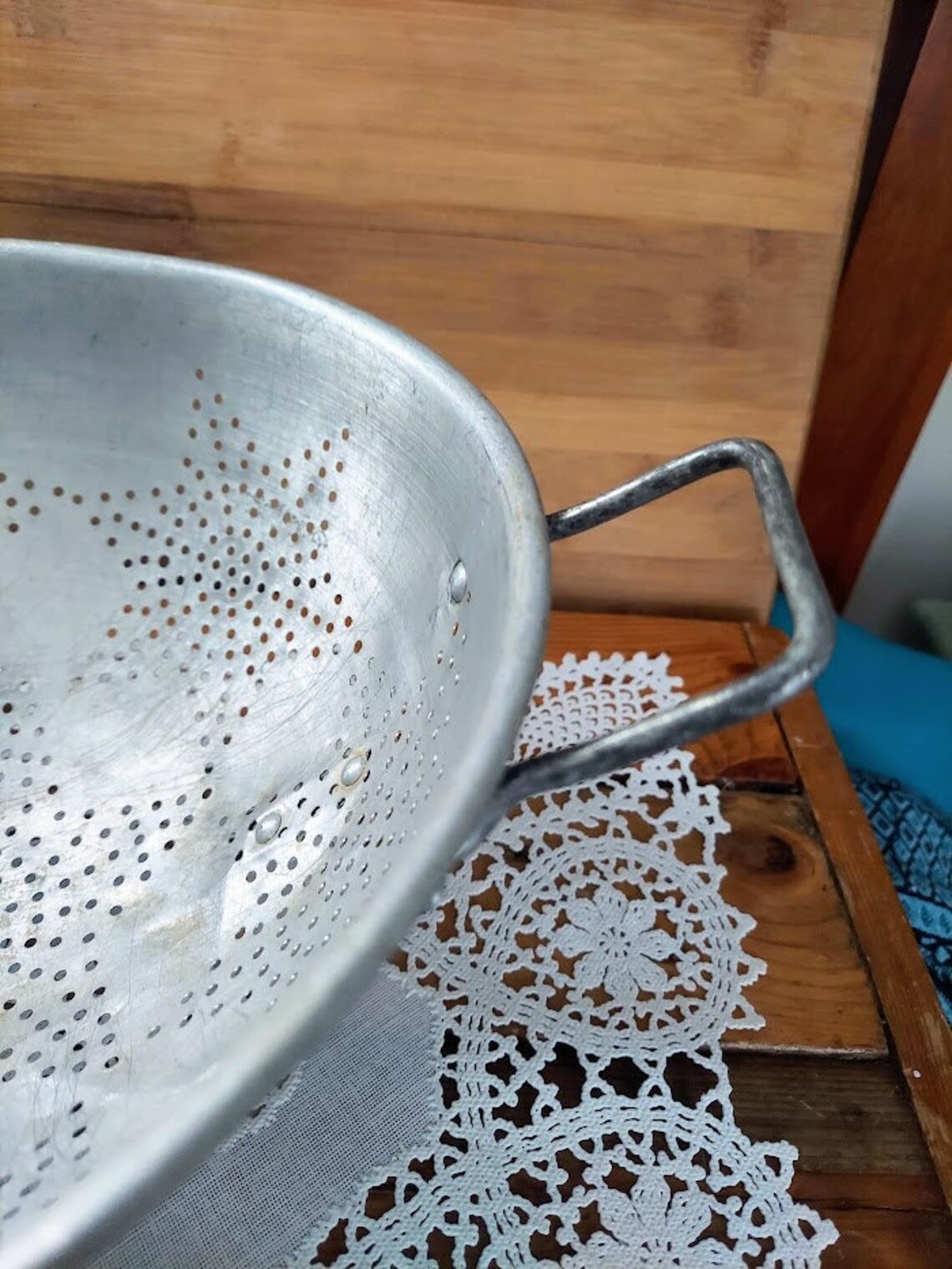 Vintage Large White Aluminum Colander Pedestal Style Star Pattern Pasta ...