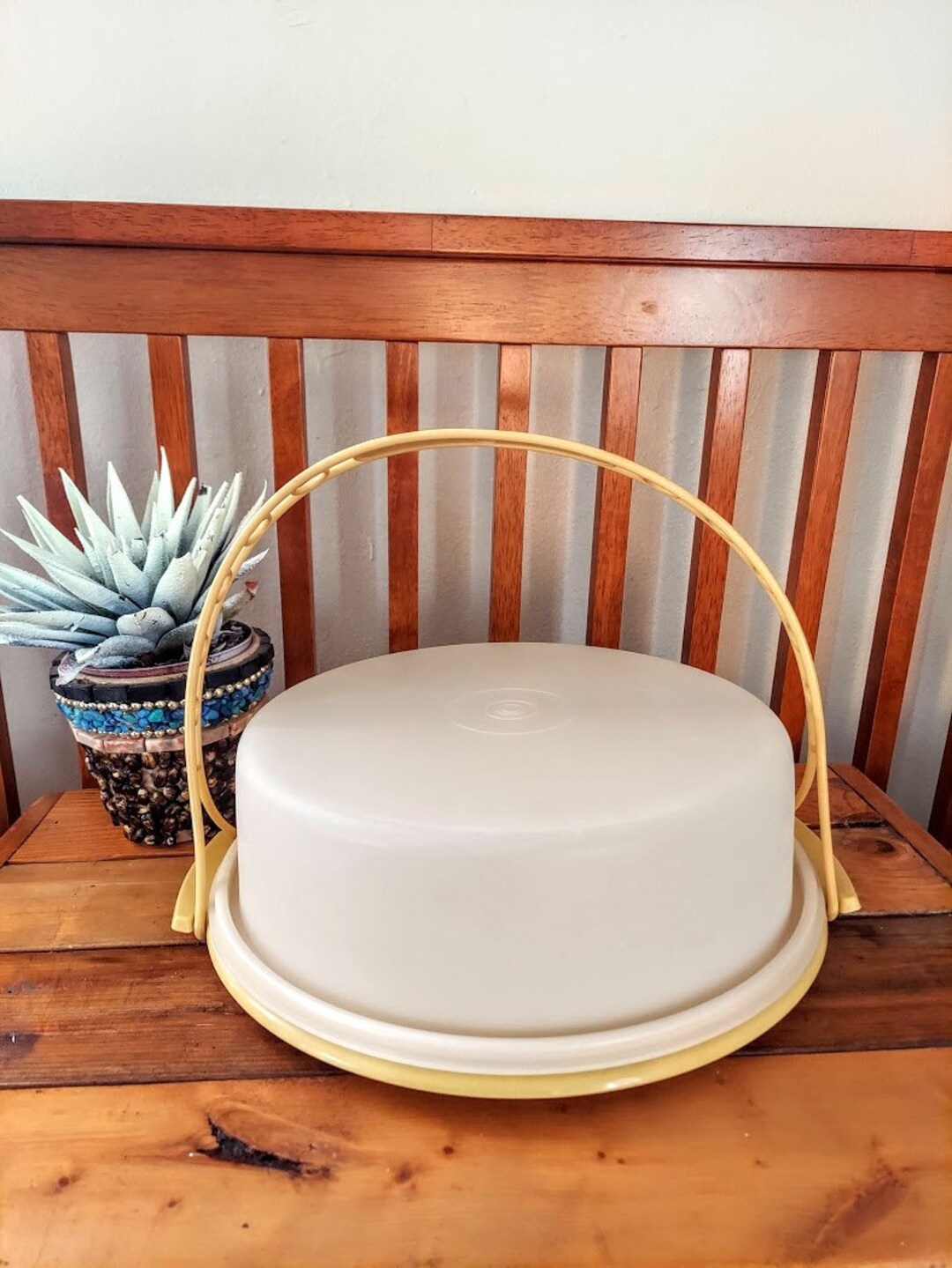 Tupperware Round Cake Carrier With Handle Harvest Gold - Etsy