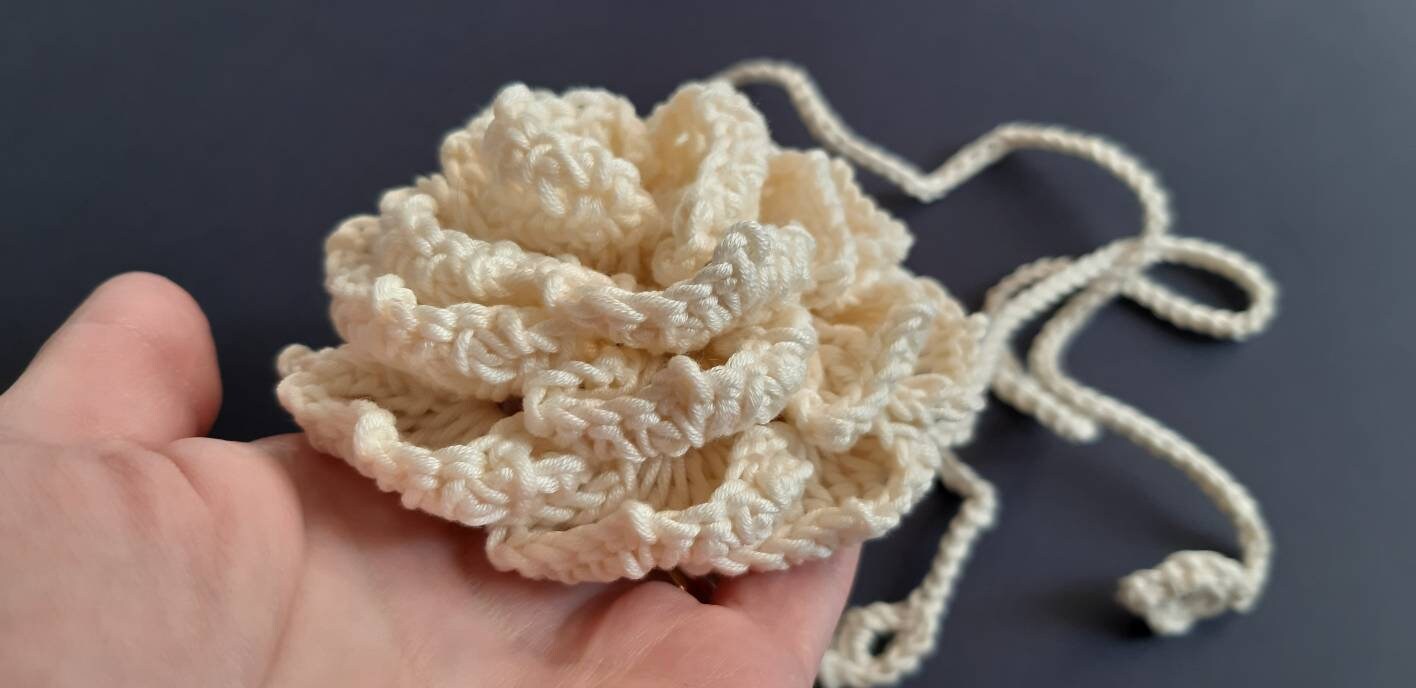 Rose Flower Choker Necklace. Cream Floral Choker Handmade. Large Flower ...