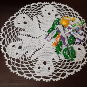 White Ghost Doily 13 Inch. Halloween Doily Crochet. Ghost - Etsy