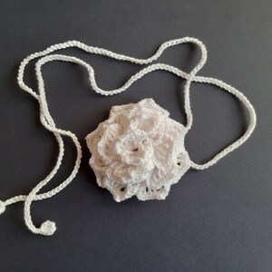 White Rose Flower Choker Necklace. Floral Choker Handmade. Rose Crochet ...