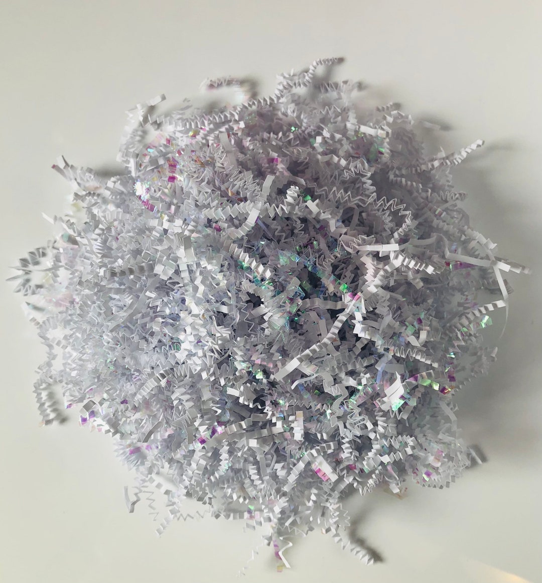 White/iridescent Mix Crinkle Shred Paper for Gift Packaging, Cushion ...