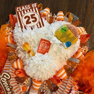 WHATABURGER Homecoming Mum Custom, One of a Kind Triple-flower Heart ...