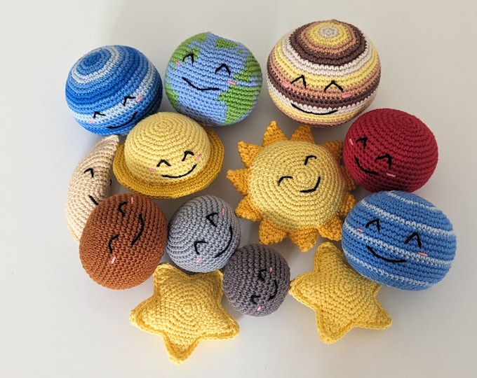 Solar System Learn, Crochet Stuffed Planets: Sun, Earth, Moon, Jupiter ...