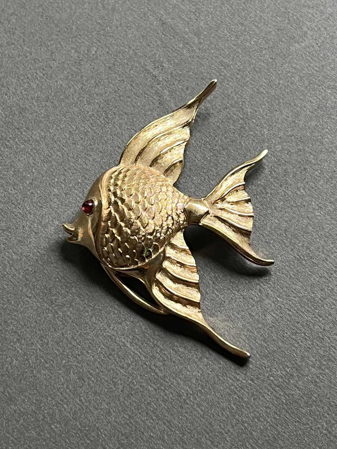 Trifari Gold Tone Angel Fish Brooch 1950s - 1960s, Fish Jewelry ...