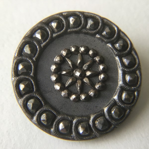 1800s Button - Etsy