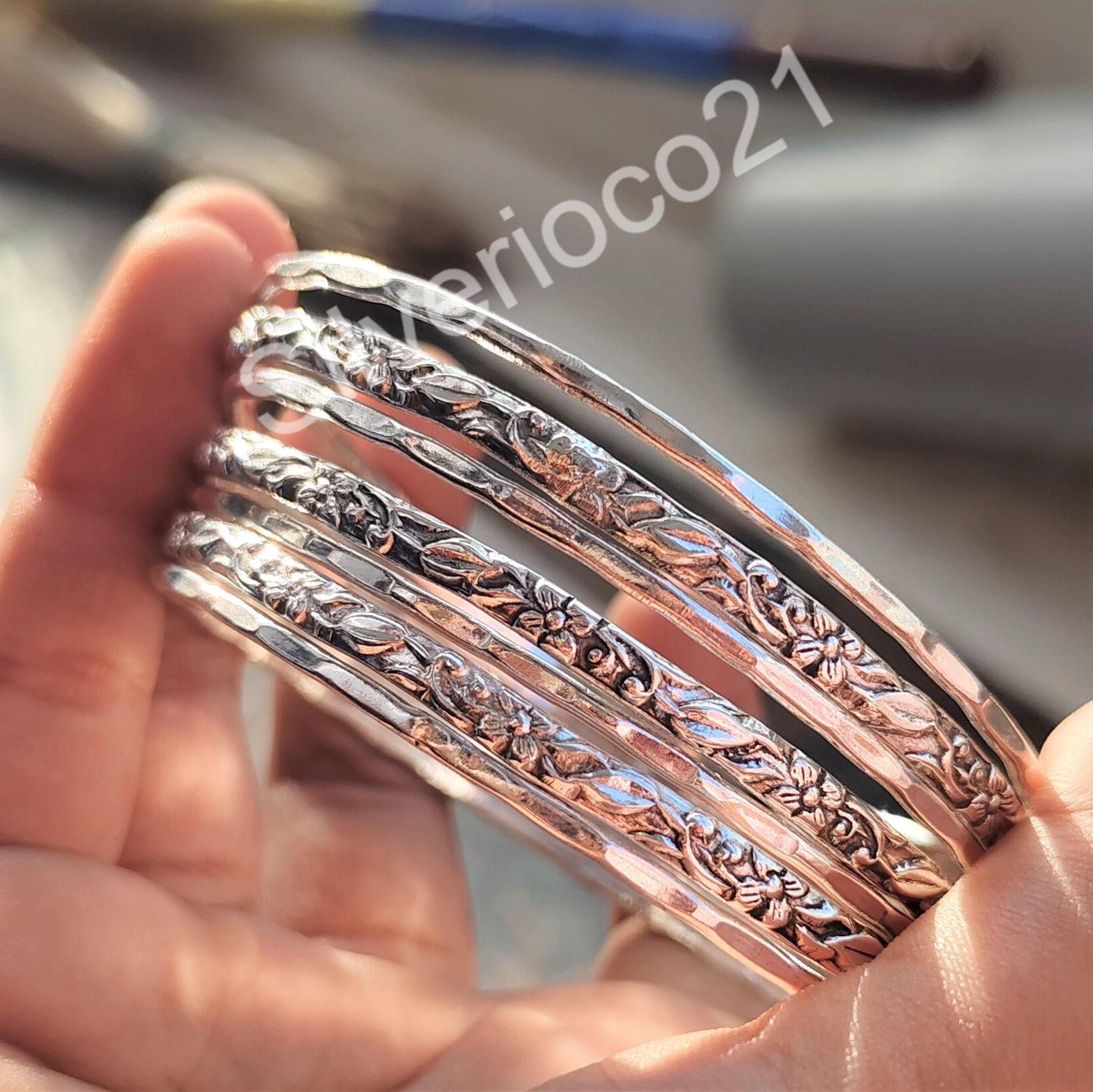Sterling Silver Floral Stacking Bangle Set, Semanario Bangles - Etsy