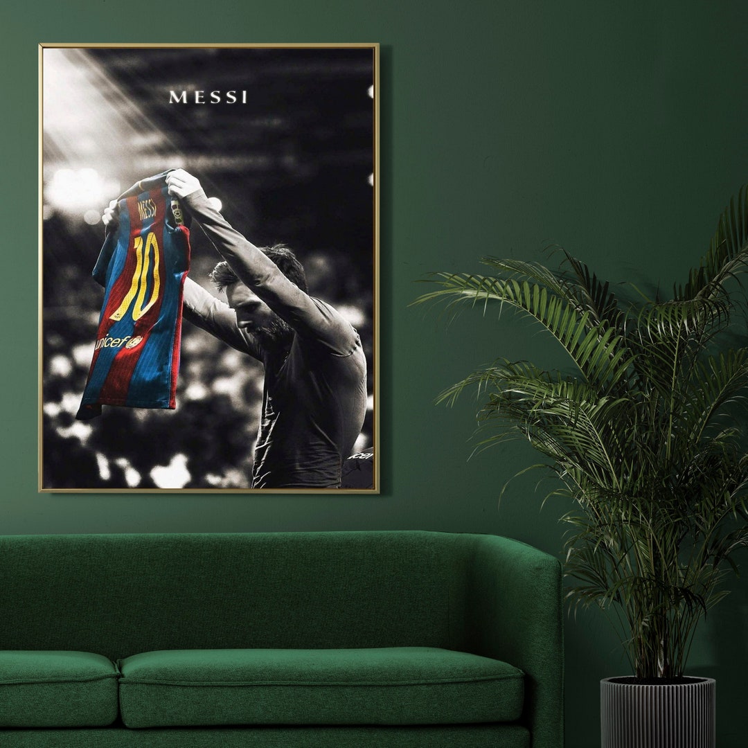 Lionel Messi Poster Lionel Messi Holding 10 Soccer Jersey - Etsy