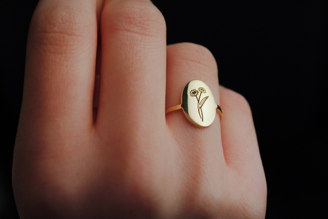 Personalized Birth Flower Ring , Unique Jewelry , Dainty Ring ...
