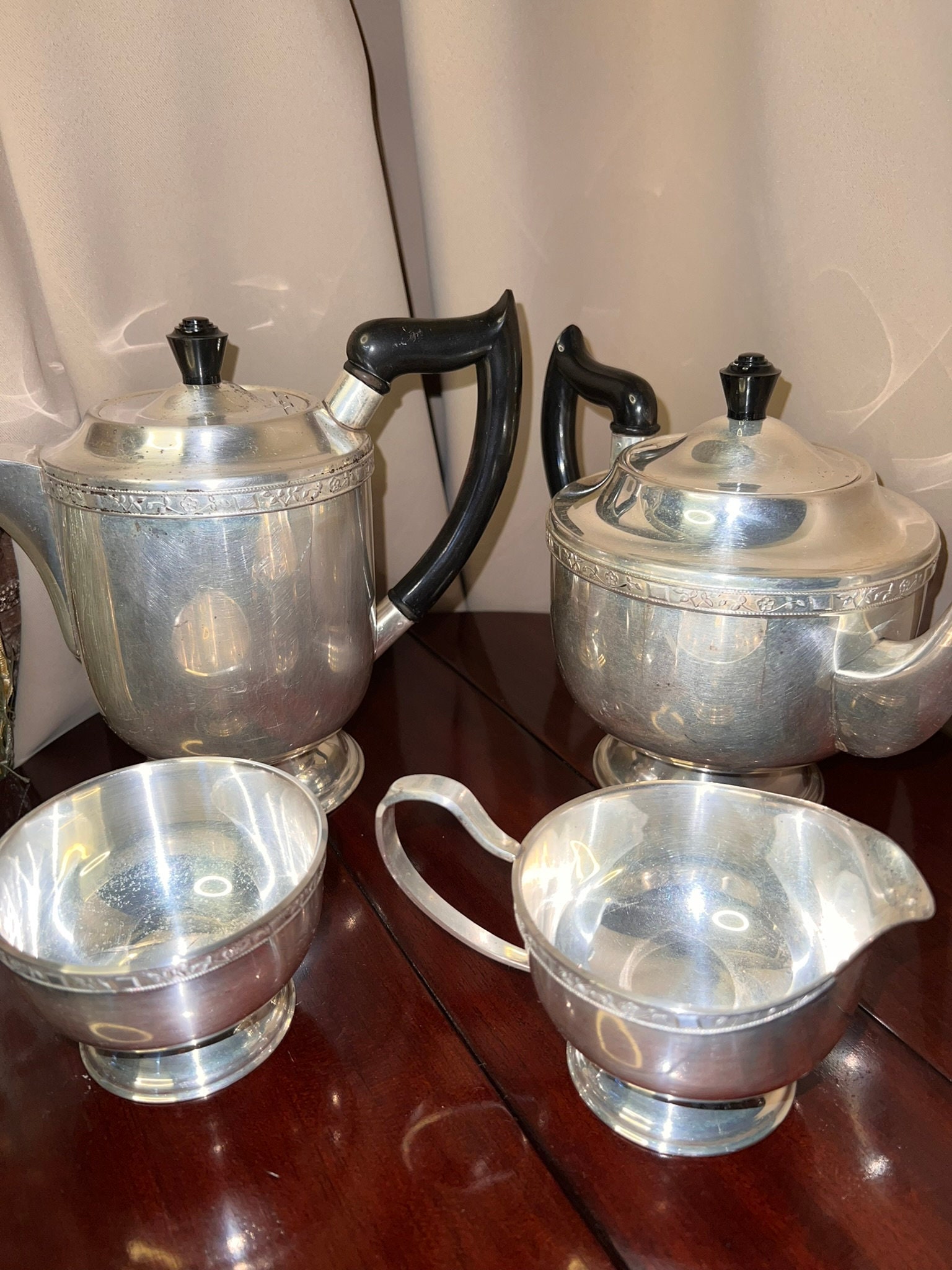 Vintage Viners Art Nouveau Design Alpha Silver Plate Tea and Coffee Pot ...
