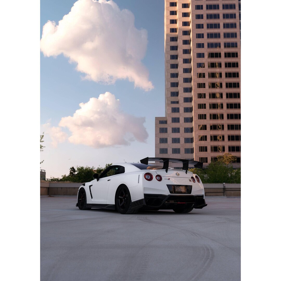 Nissan GTR R35 High Resolution Car Poster #033 - High Resolution Wall ...