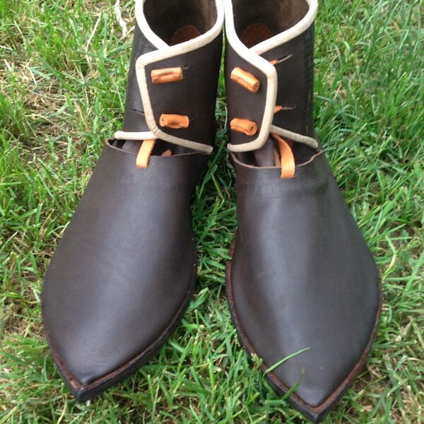 Medieval Shoes - Etsy