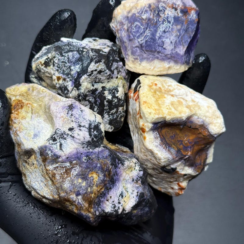 Bertrandite - Etsy