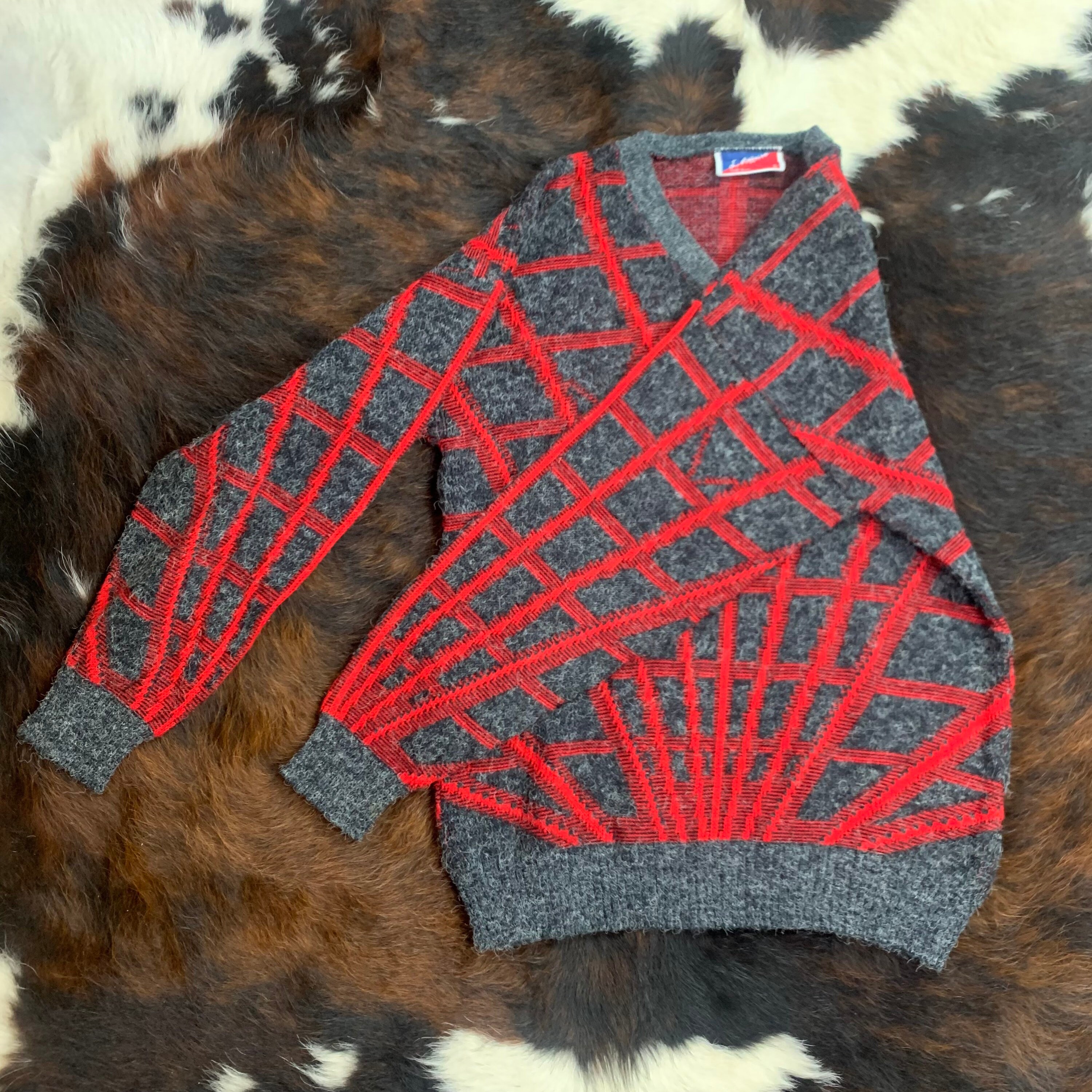 1980s Tron-vibe Grey and RED Wool Sweater Sz Lg - Etsy