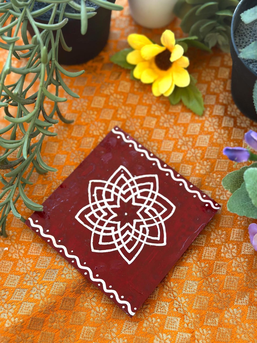 Hand-painted Maroon Manai With Hridaya Kamalam Kolam Design – 4x4 ...