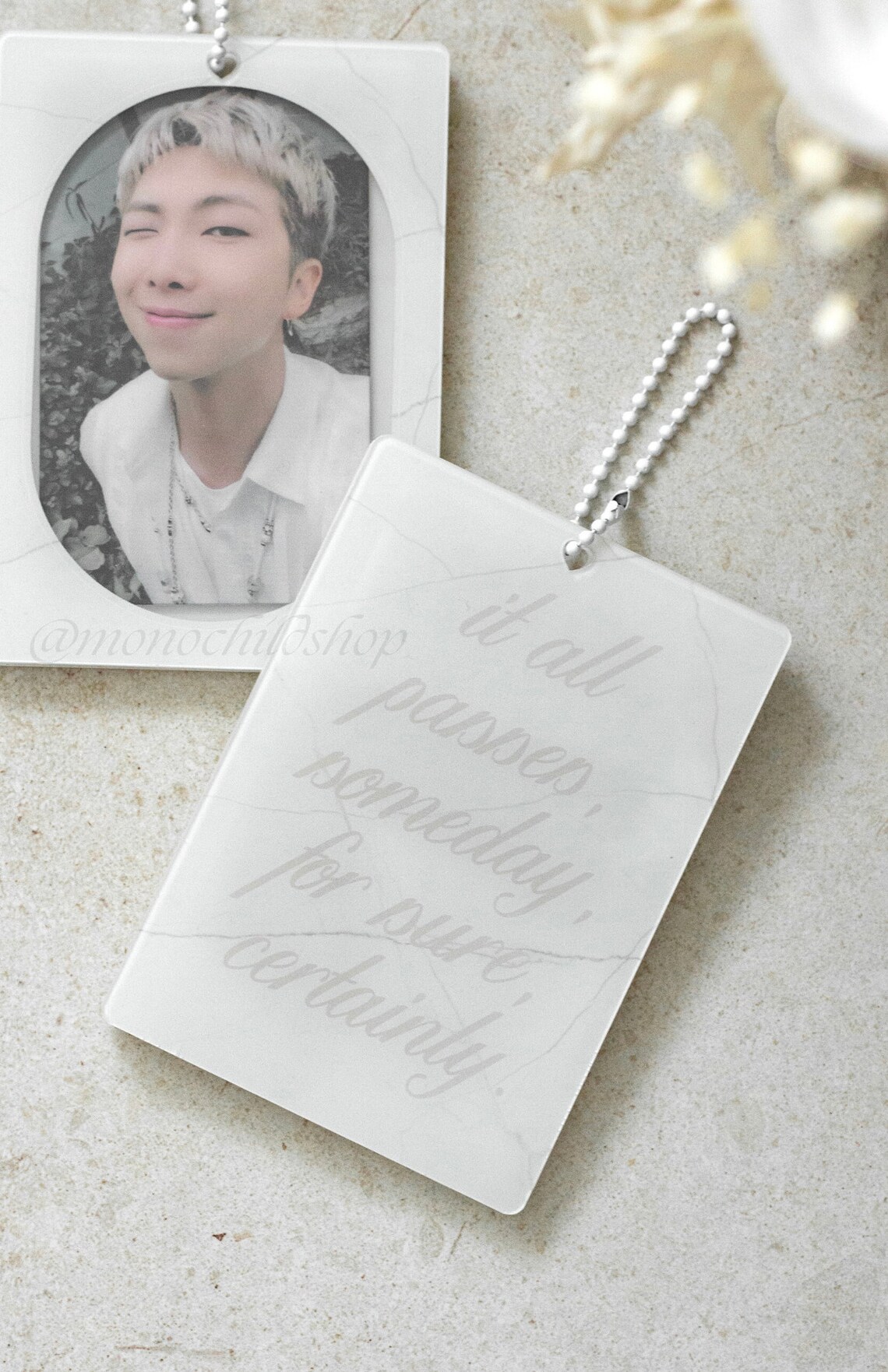 Everythingoes Acrylic Photo Card Holder - Etsy