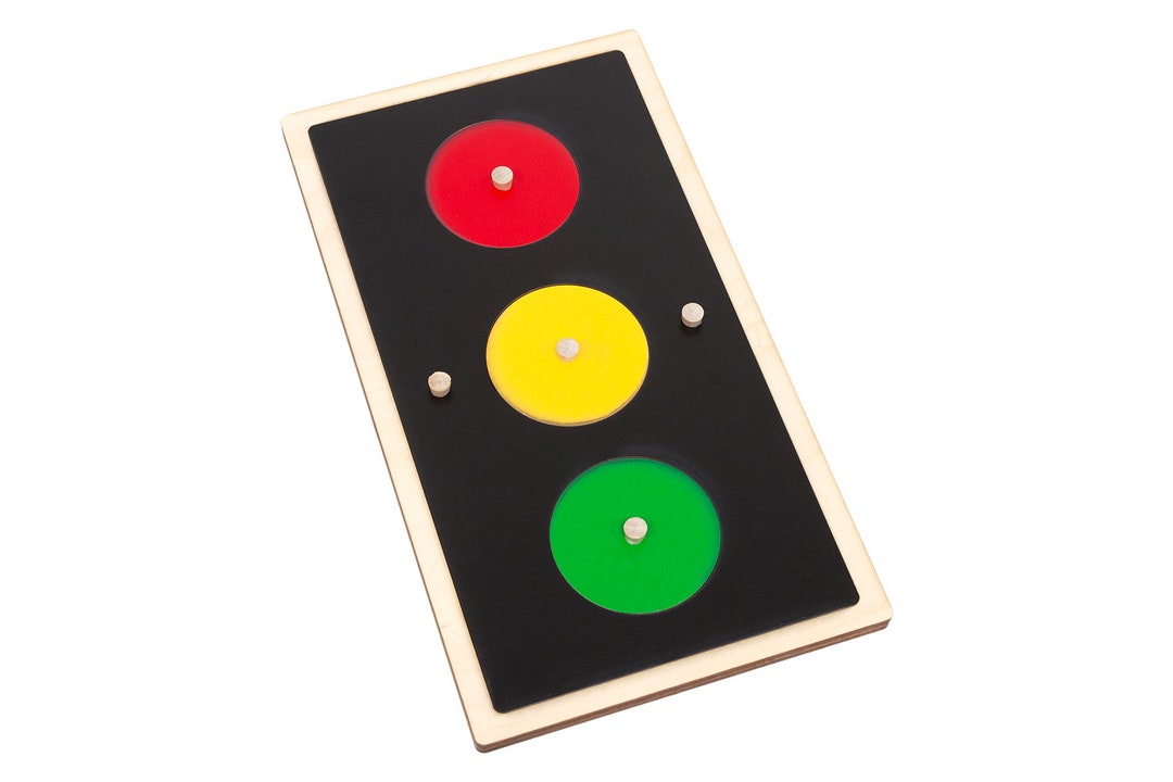 Traffic Lights Puzzle | Montessori Material | Fine Motor Skills ...