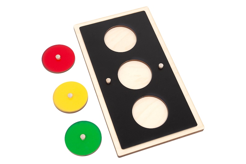 Traffic Lights Puzzle | Montessori Material | Fine Motor Skills ...