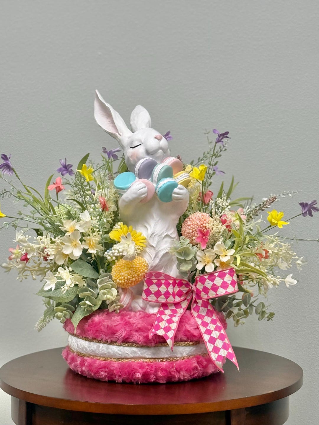 Easter Bunny Macaron Centerpiece With Pastel Florals & Harlequin Bow ...