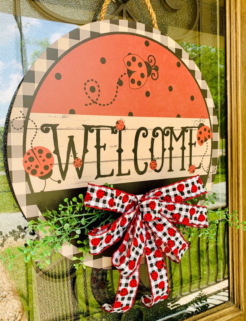 Ladybug Welcome Door Hanger: Summer Front Door Decor, Spring Decor - Etsy