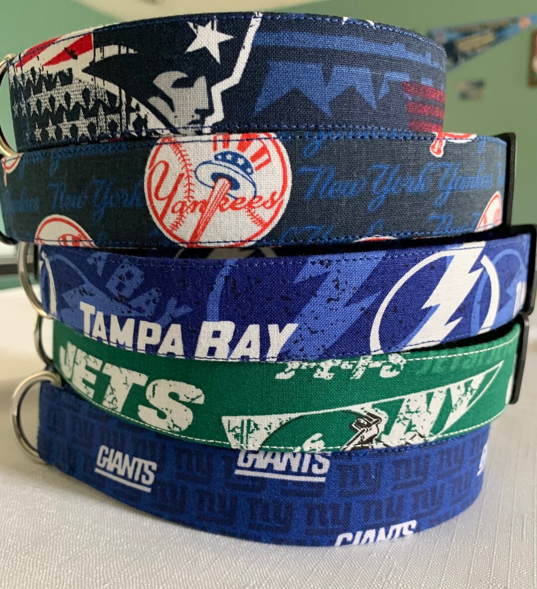 Sports Team Dog Bow Ties Collars Bandanas New England Patriots Football ...