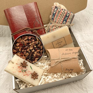 Cozy Care Package, Holidays Gift Box, Coworker Gift Set, Corporate Gift ...