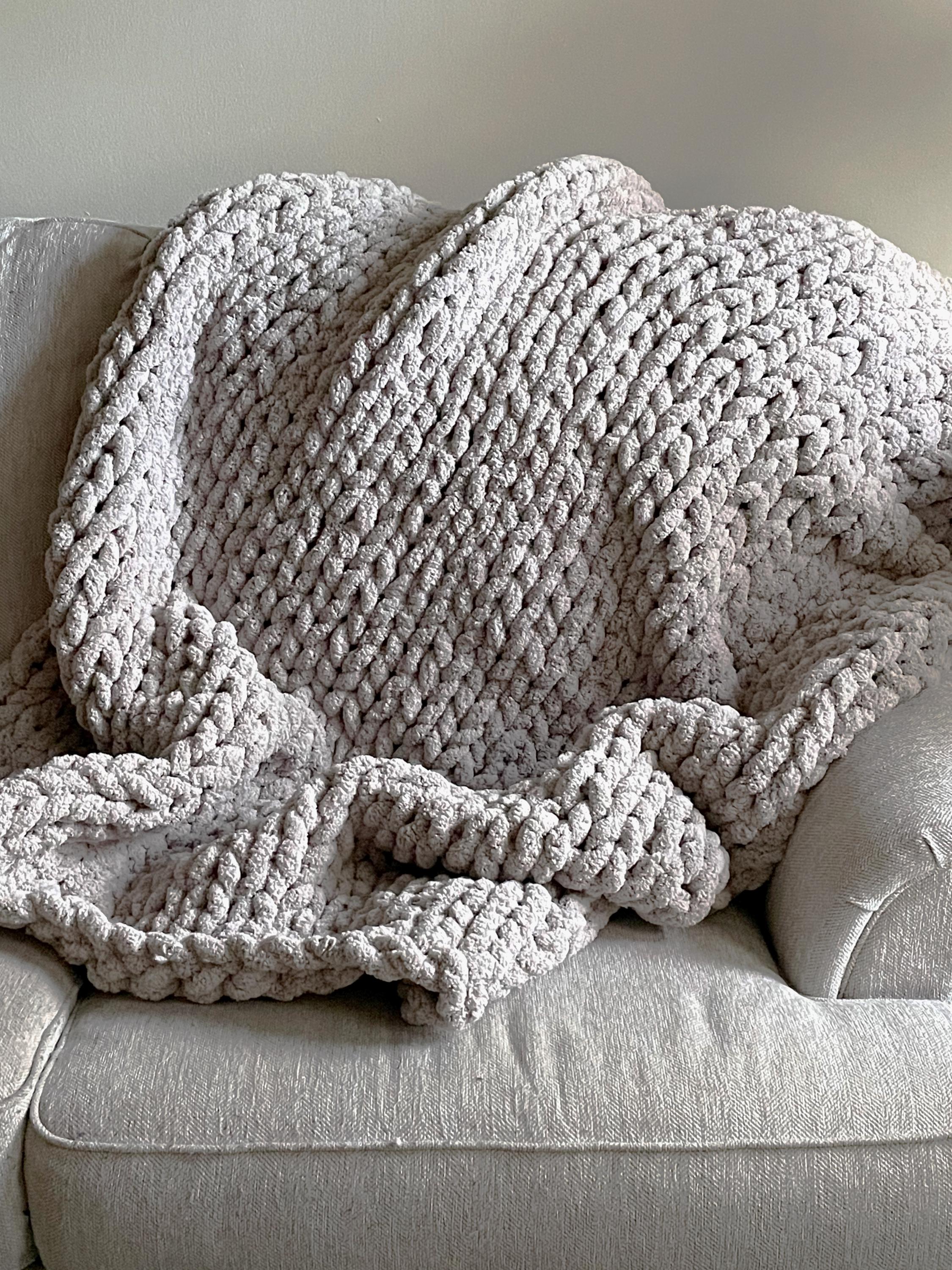 DIY Chunky Knit Blanket Kit | Machine Washable Yarn, Tutorials, Gift ...