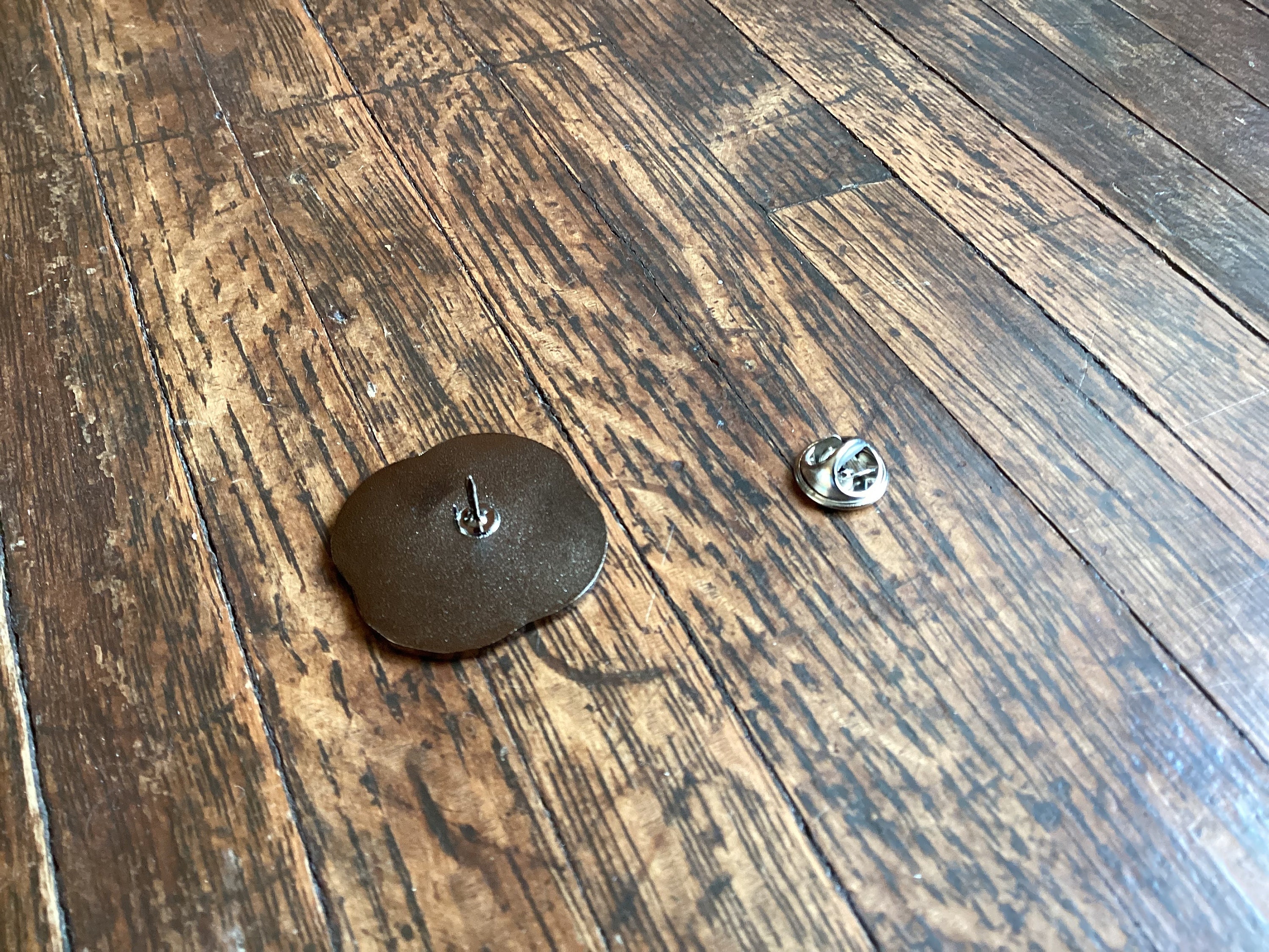 Skull Scally Cap Enamel Pin - Etsy